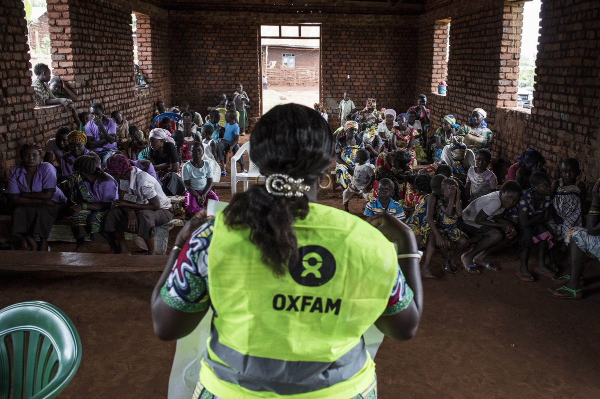 Women humanitarians caring for DRC communities with Ebola | Oxfam