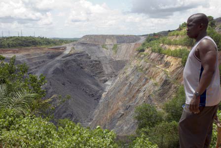 In Prestea, Ghana, gold mine expansion threatens water sources | Oxfam